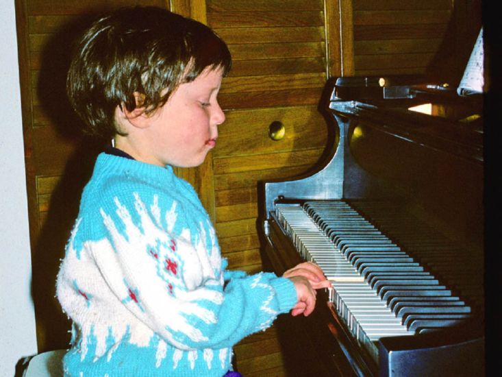 18 dave playing new piano